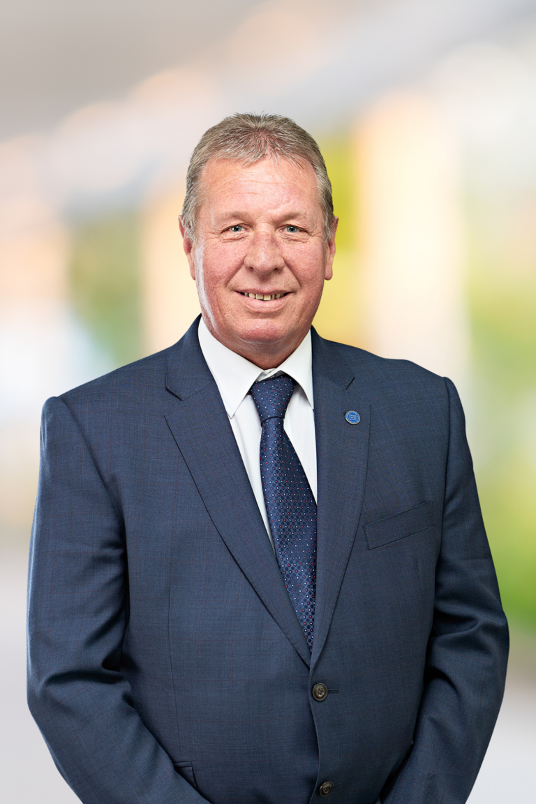 AE Jolliffe & Son Ferndown | Douch Family Funeral Directors